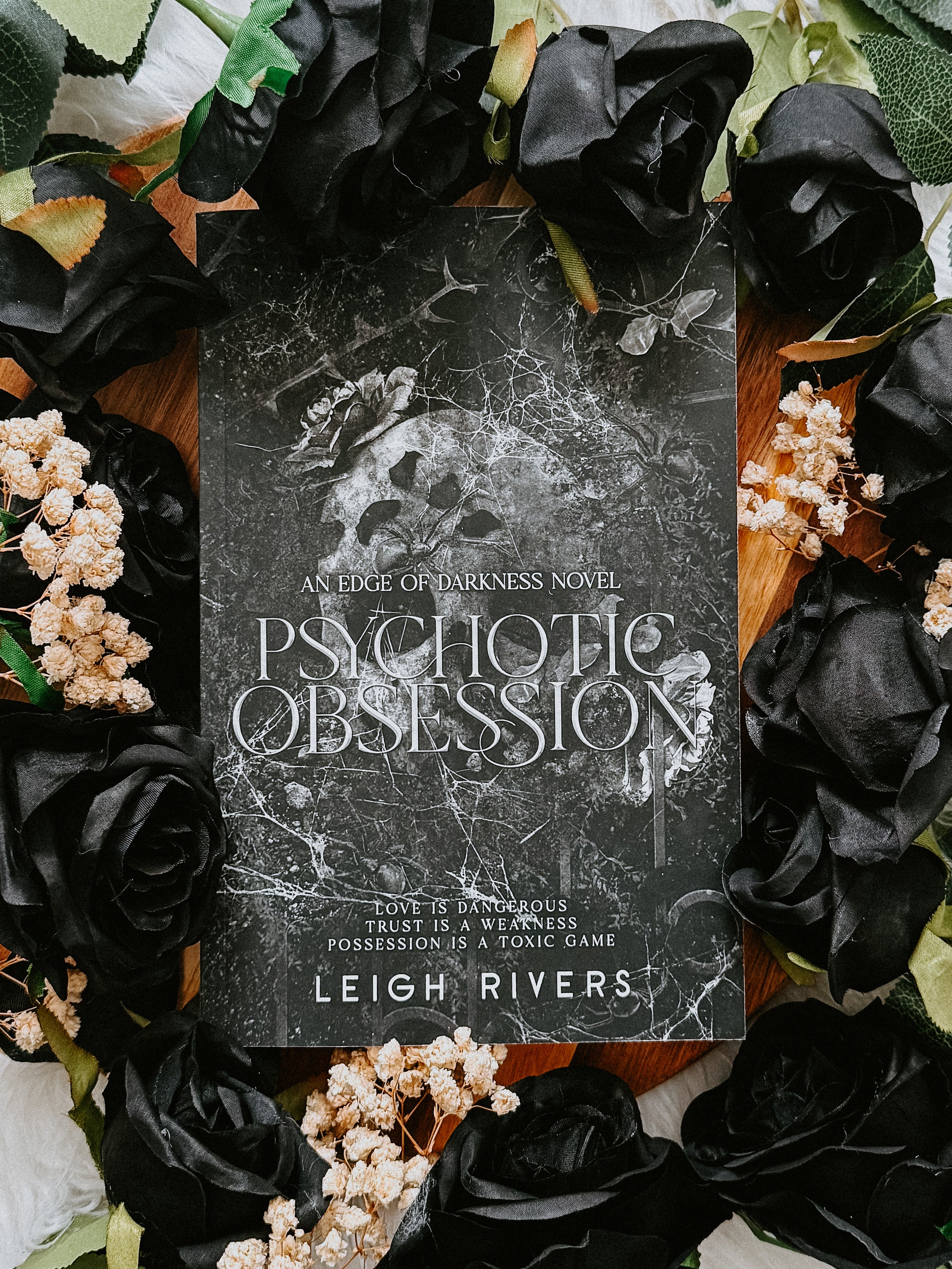 Psychotic Obsession | Leigh Rivers – Divine Collective
